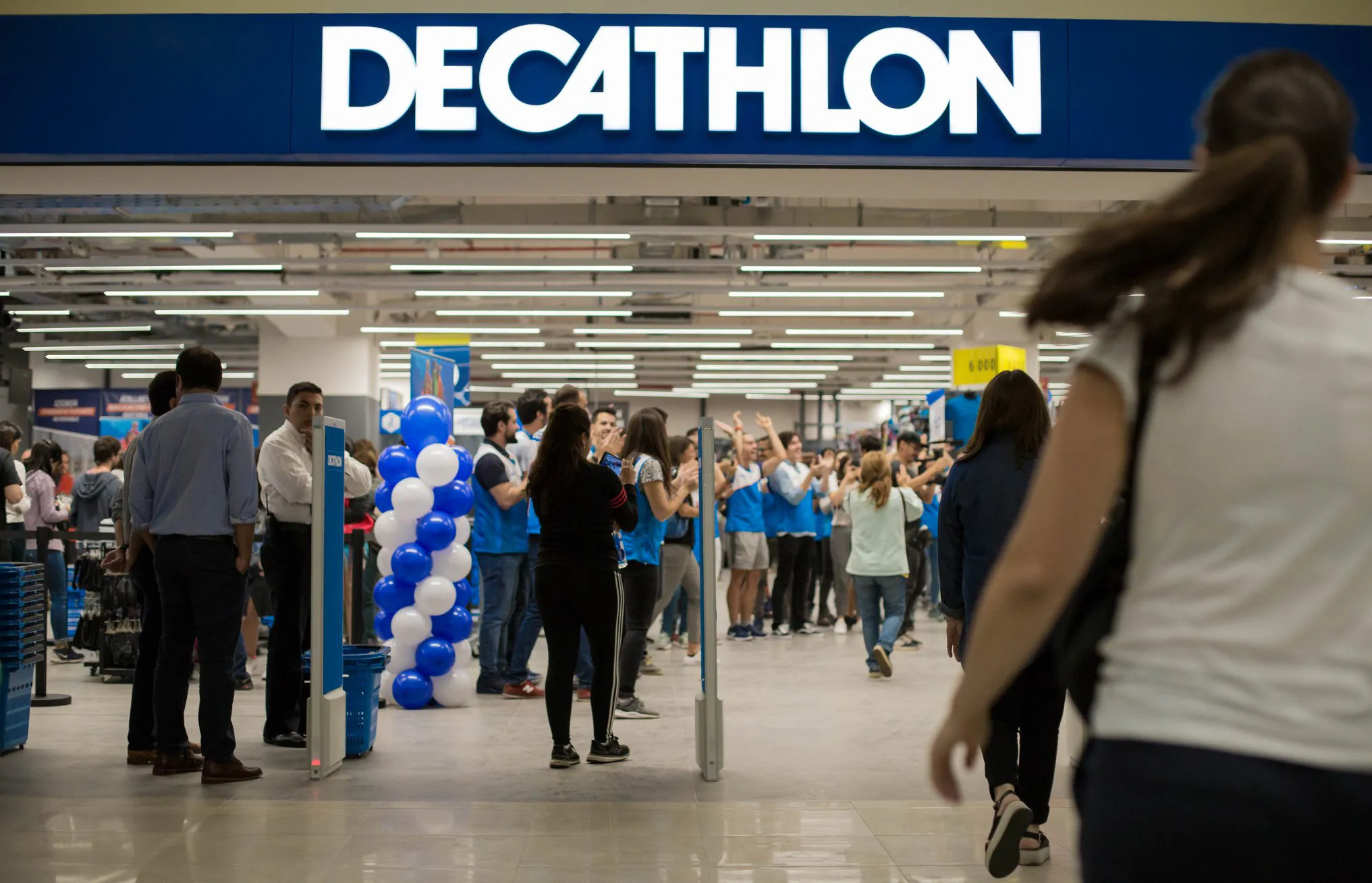 La inauguración de la décima tienda Decathlon Chile: Un hito en la ...
